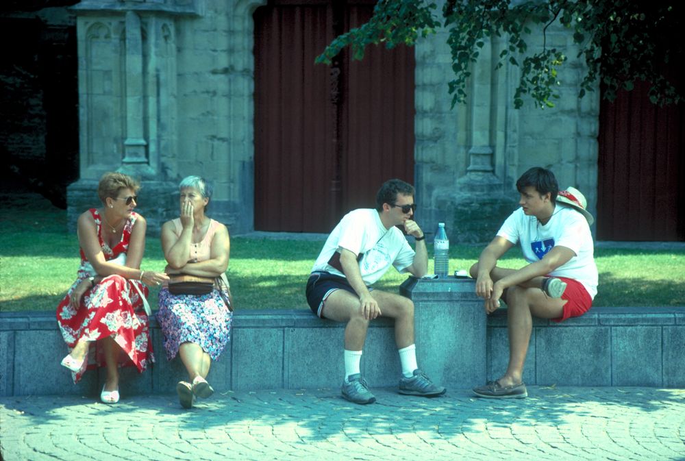 How Seating Shapes Welcoming Cities