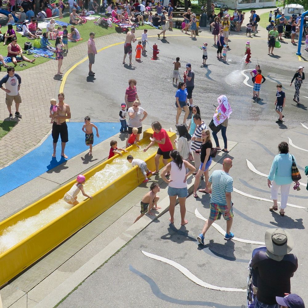 Public Spaces Where Kids Thrive: The Places That Work for Kids Work for ...
