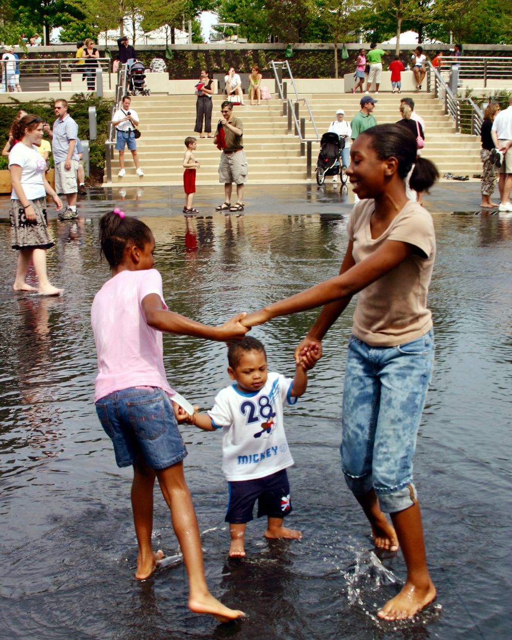 Public Spaces Where Kids Thrive: The Places That Work for Kids Work for ...