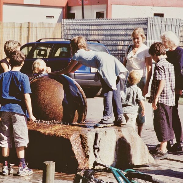 Public Spaces Where Kids Thrive: The Places That Work for Kids Work for ...